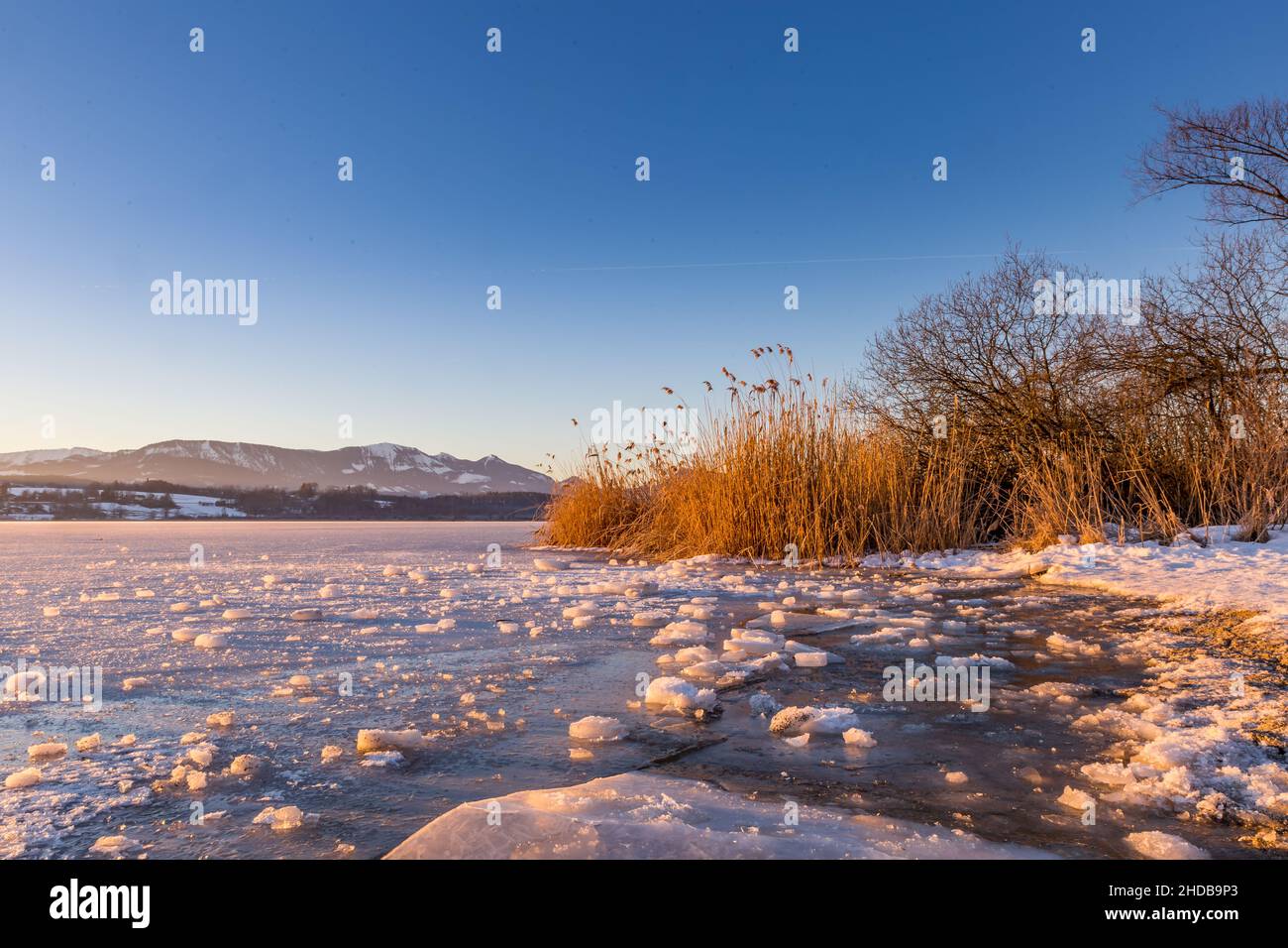 Simssee winter hi-res stock photography and images - Alamy