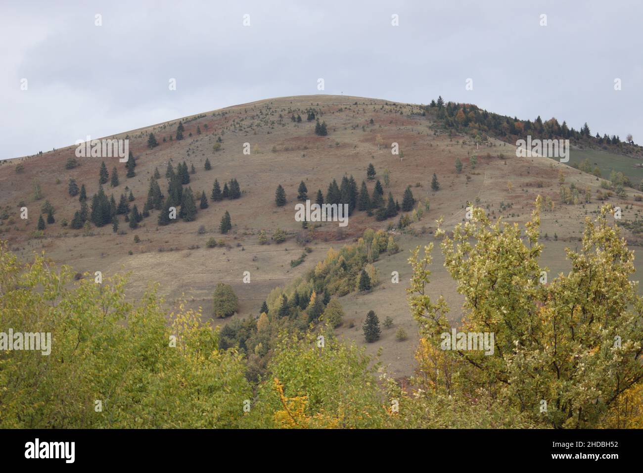 Beautiful countryside hi-res stock photography and images - Alamy