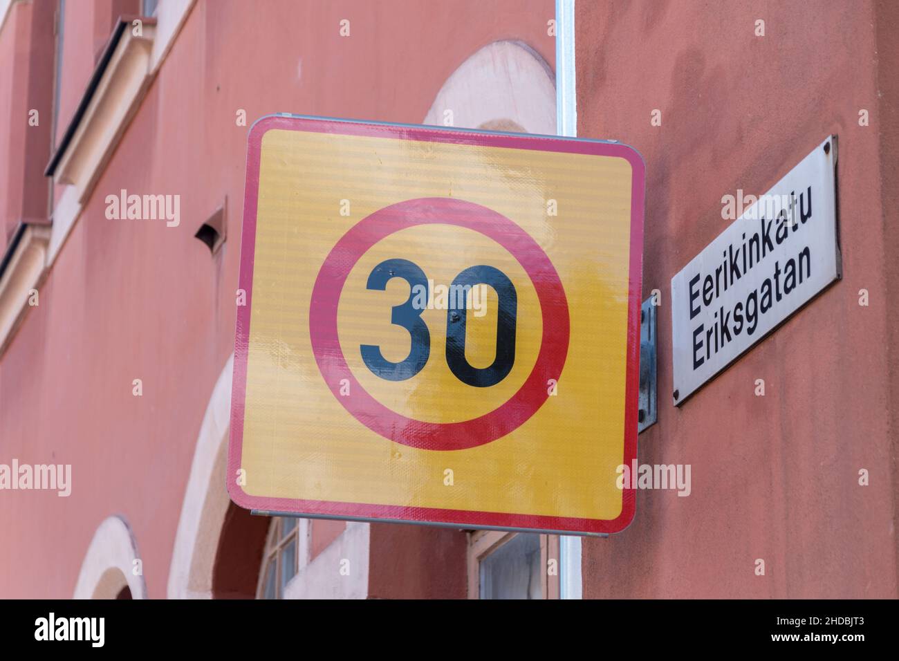 30 km per hour zone hi-res stock photography and images - Alamy