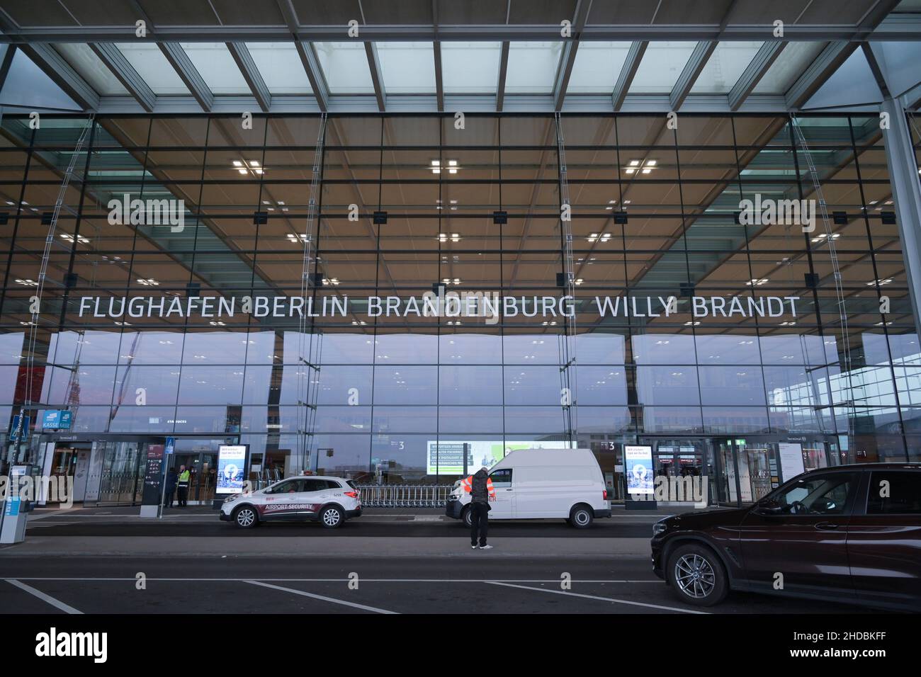 Terminal 1, Flughafen BER, Brandenburg, Deutschland Stock Photo - Alamy