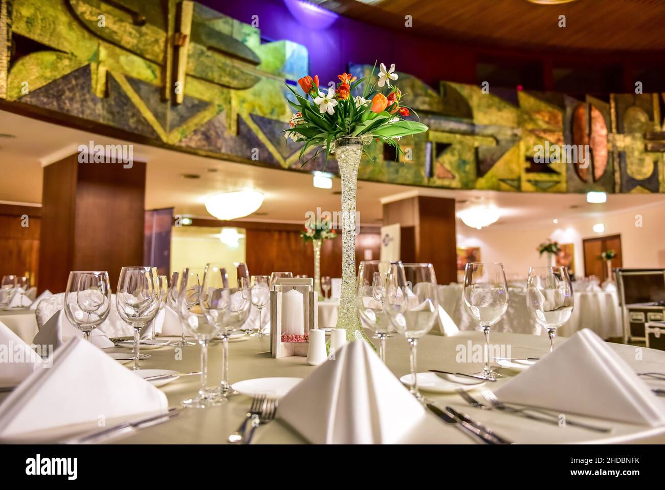 Catering setup wedding reception hi-res stock photography and images ...