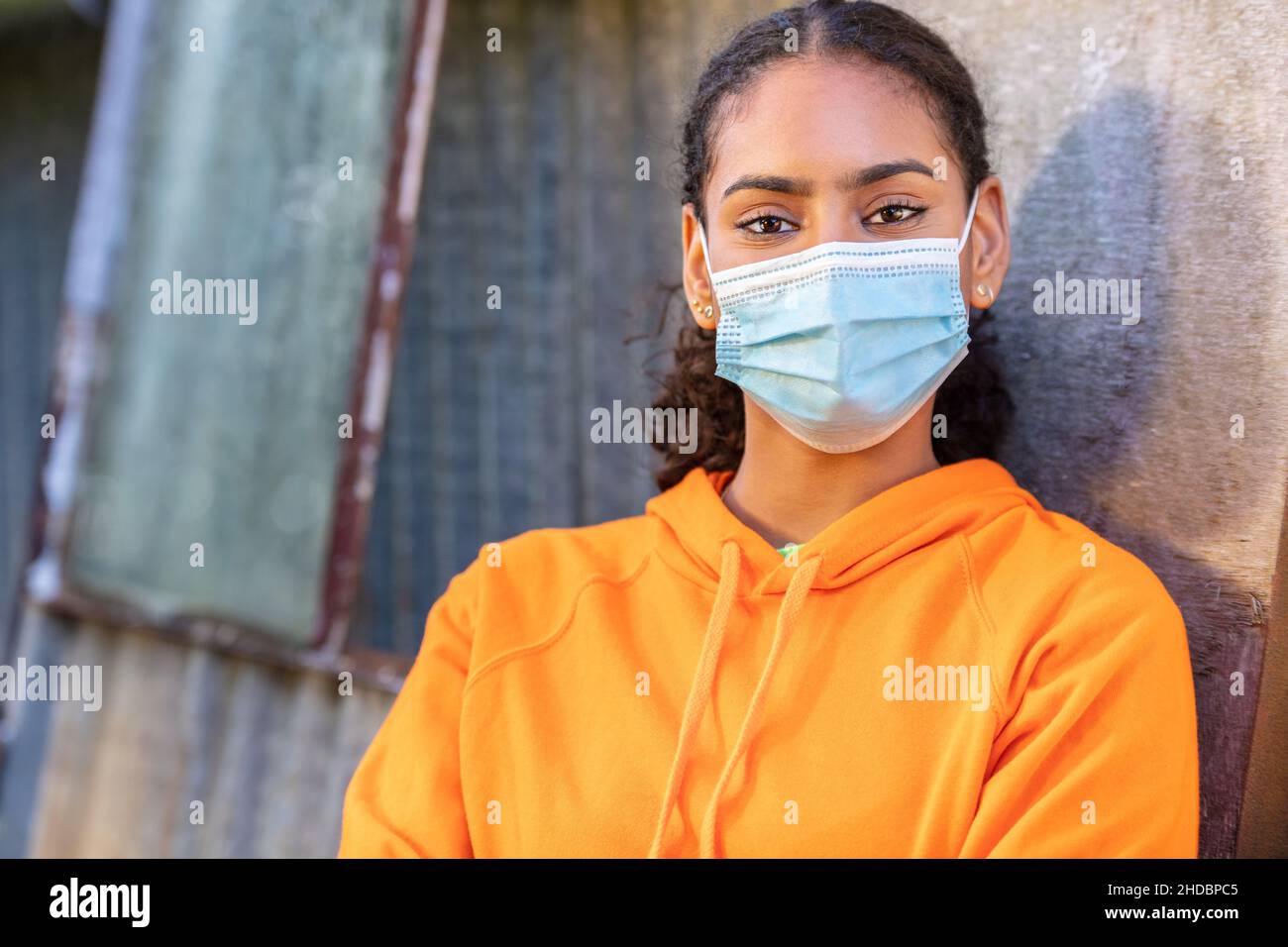 African girl wearing facemask hi-res stock photography and images - Alamy