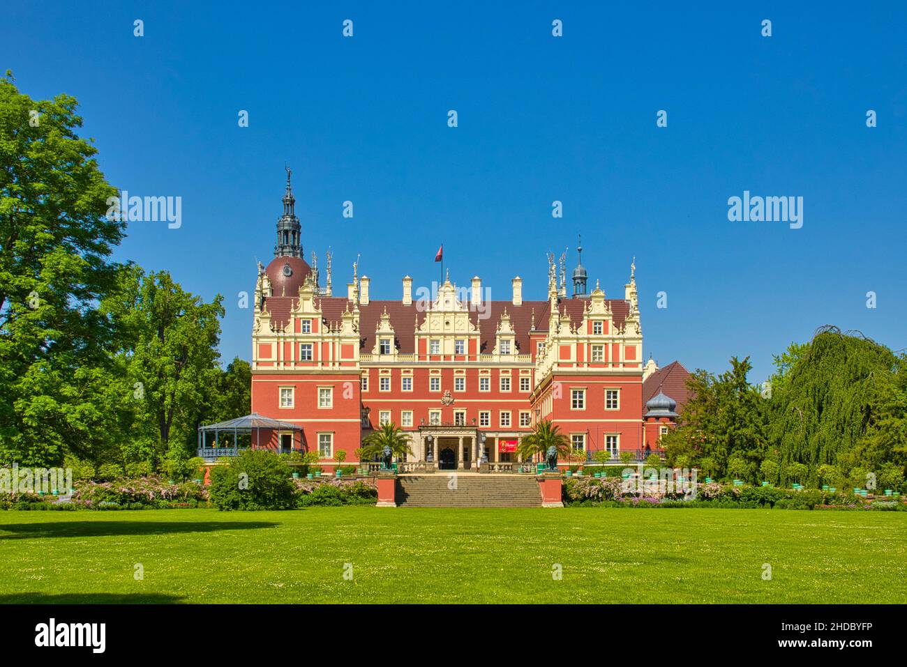 Muskau castle history hi-res stock photography and images - Alamy