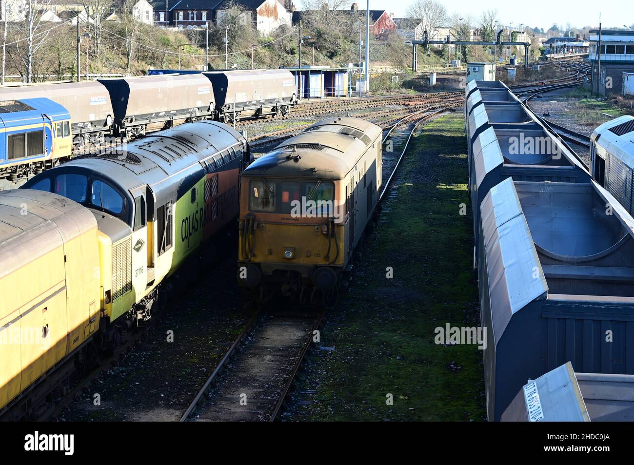 A dirty class 73 locomotive moving around Tonbridge West Yard on a cold ...