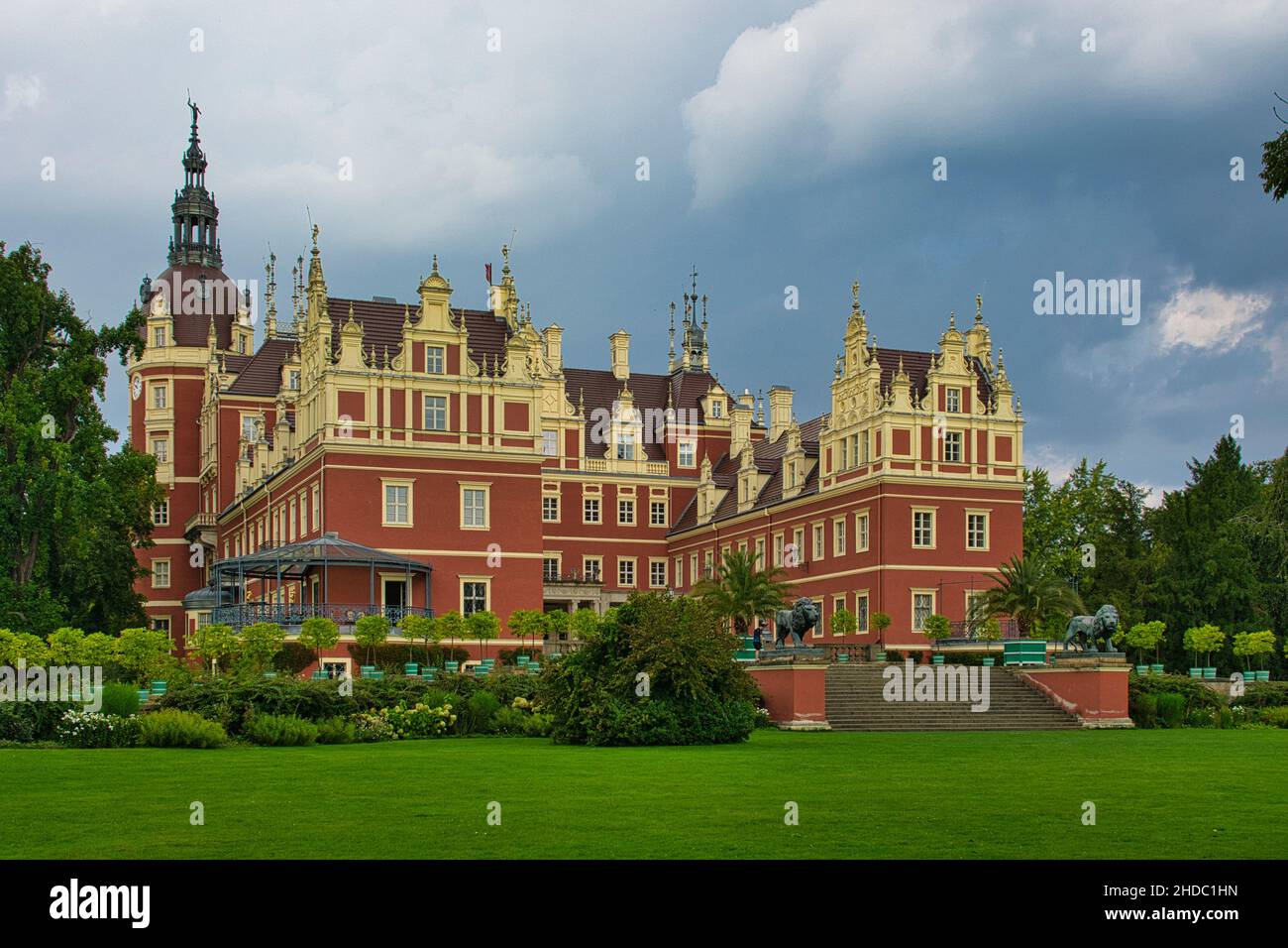 Muskau castle history hi-res stock photography and images - Alamy