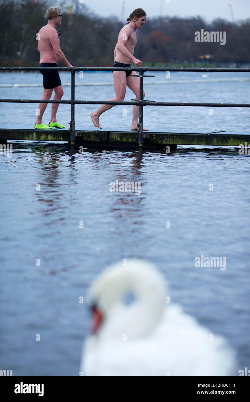 Bonk hi-res stock photography and images - Alamy