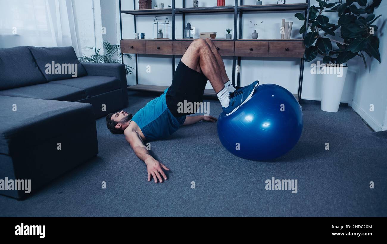 Sport activity home self isolation hi-res stock photography and images ...