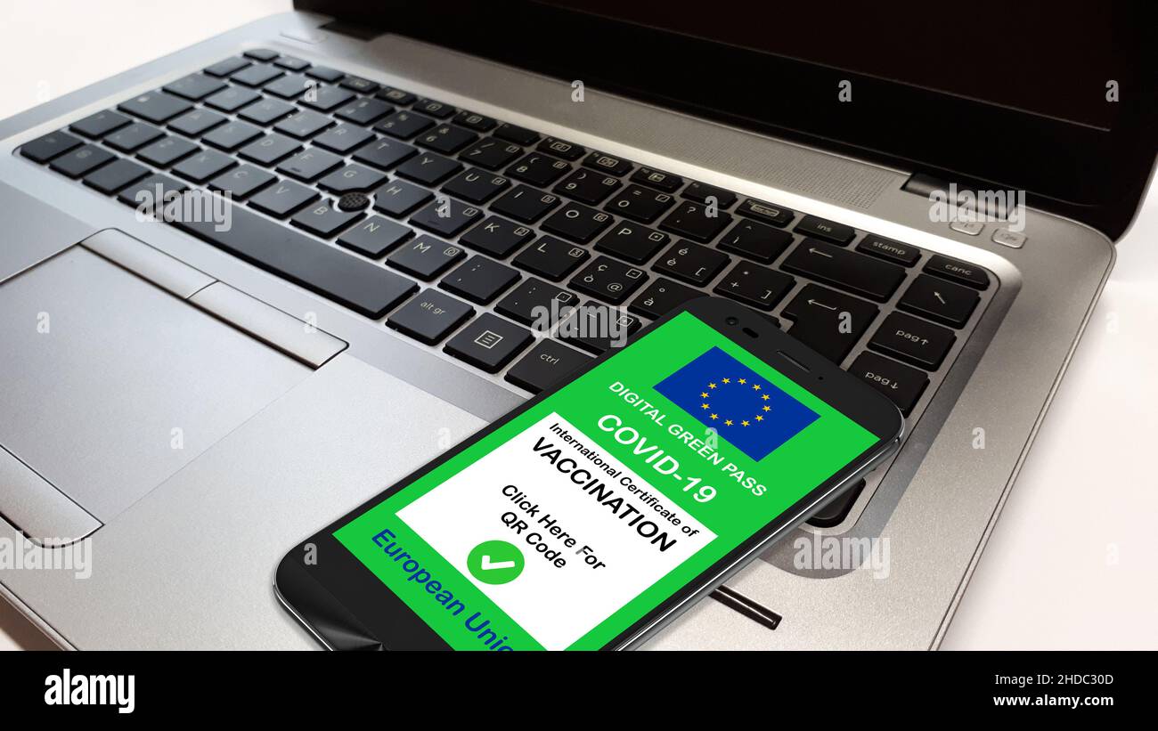 Covid-19 Green Pass. The digital green pass of the european union on ...