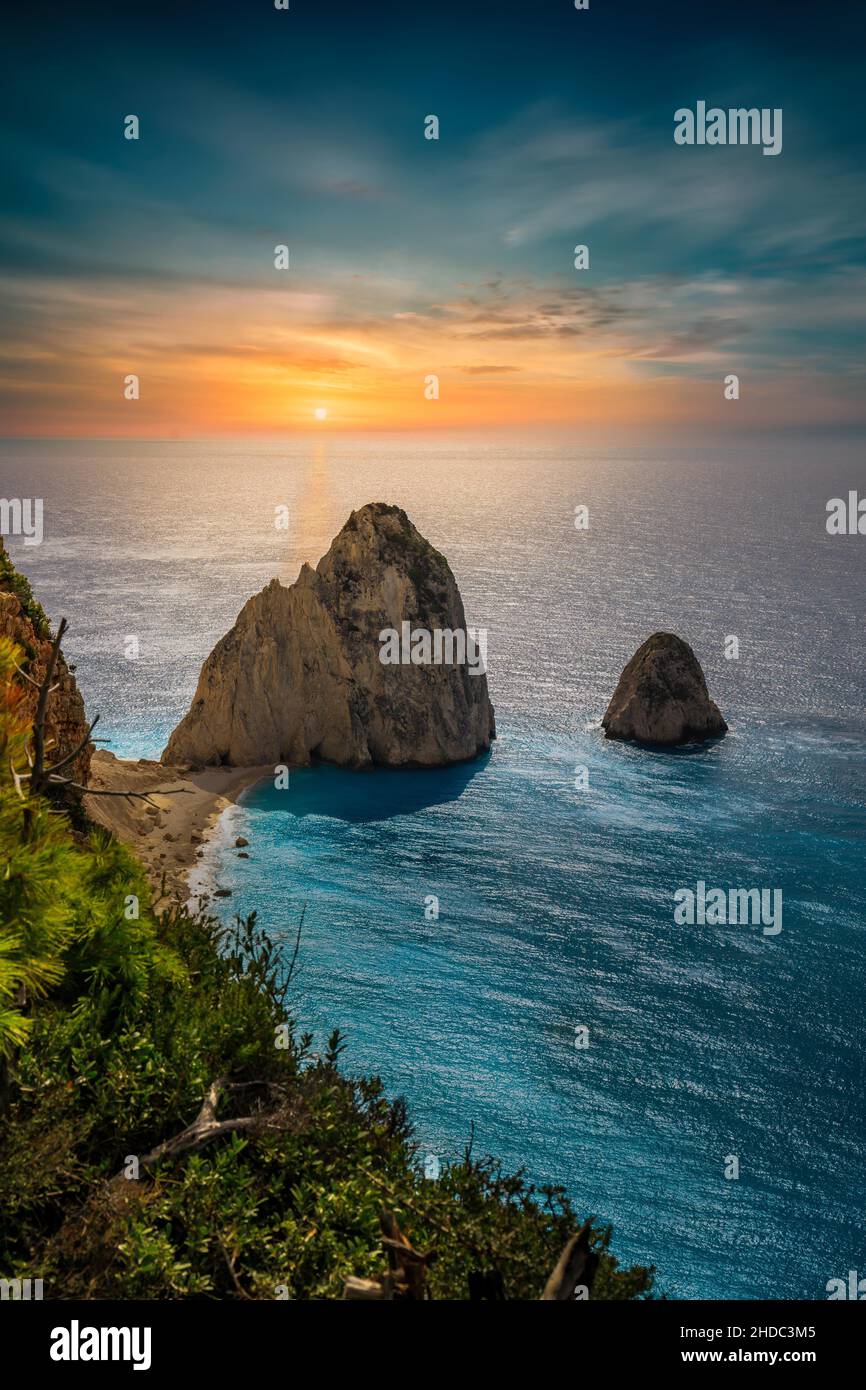 Setting for two hi-res stock photography and images - Alamy