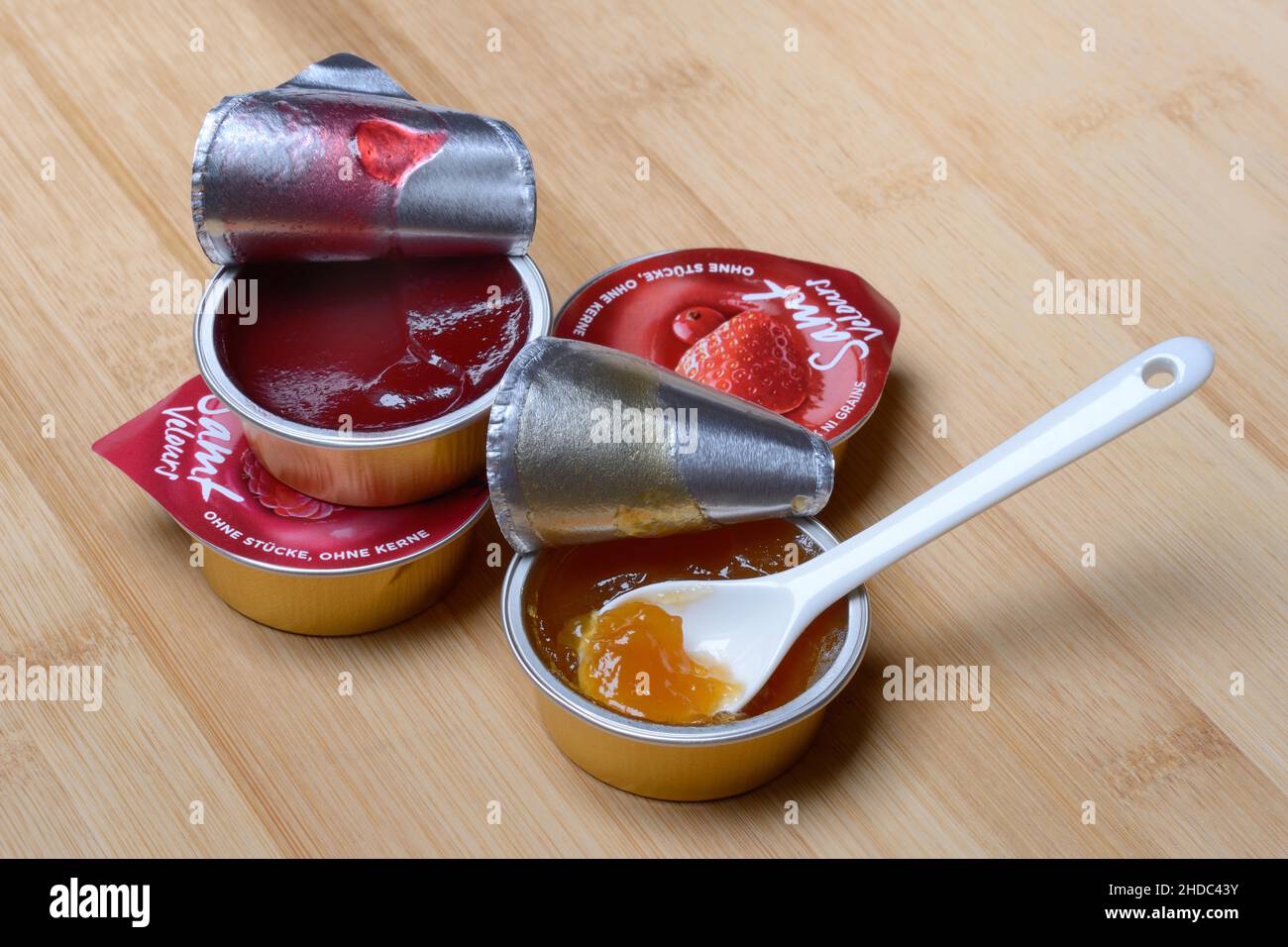 Jam pack hi-res stock photography and images - Alamy