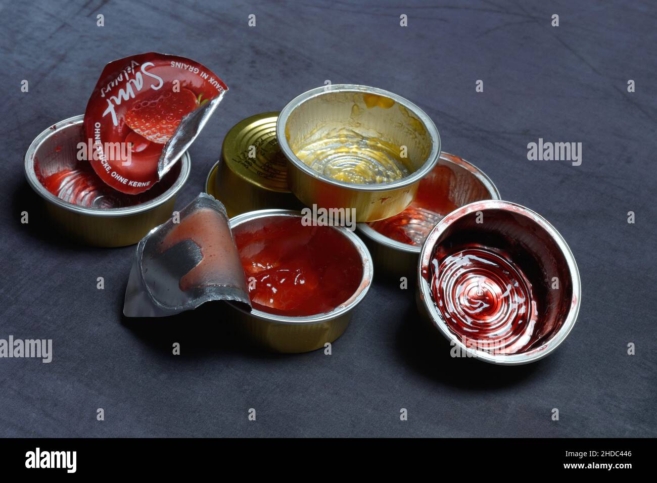 Portion packaging hi-res stock photography and images - Alamy