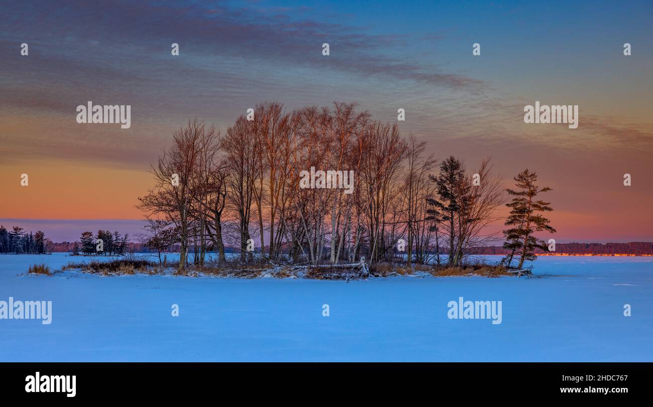 Sunrise on the Chippewa Flowage in northern Wisconsin Stock Photo - Alamy