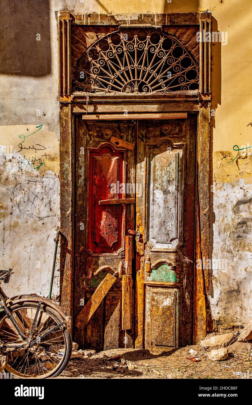 Strained Door, Bazaar in the Old City, Luxor, Thebes, Egypt, Luxor ...