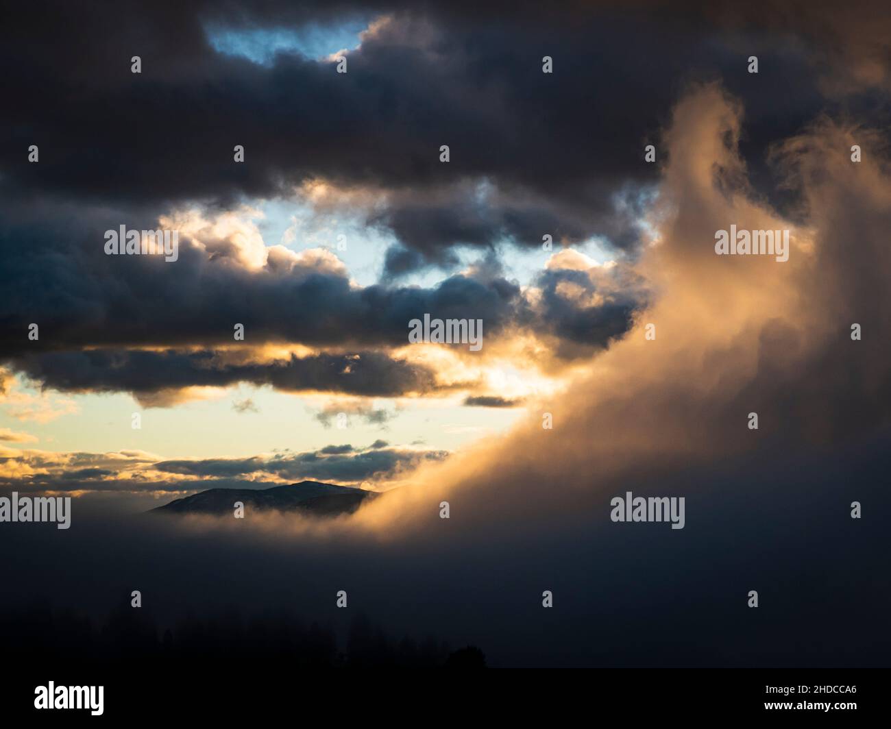 Glow clouds hi-res stock photography and images - Alamy