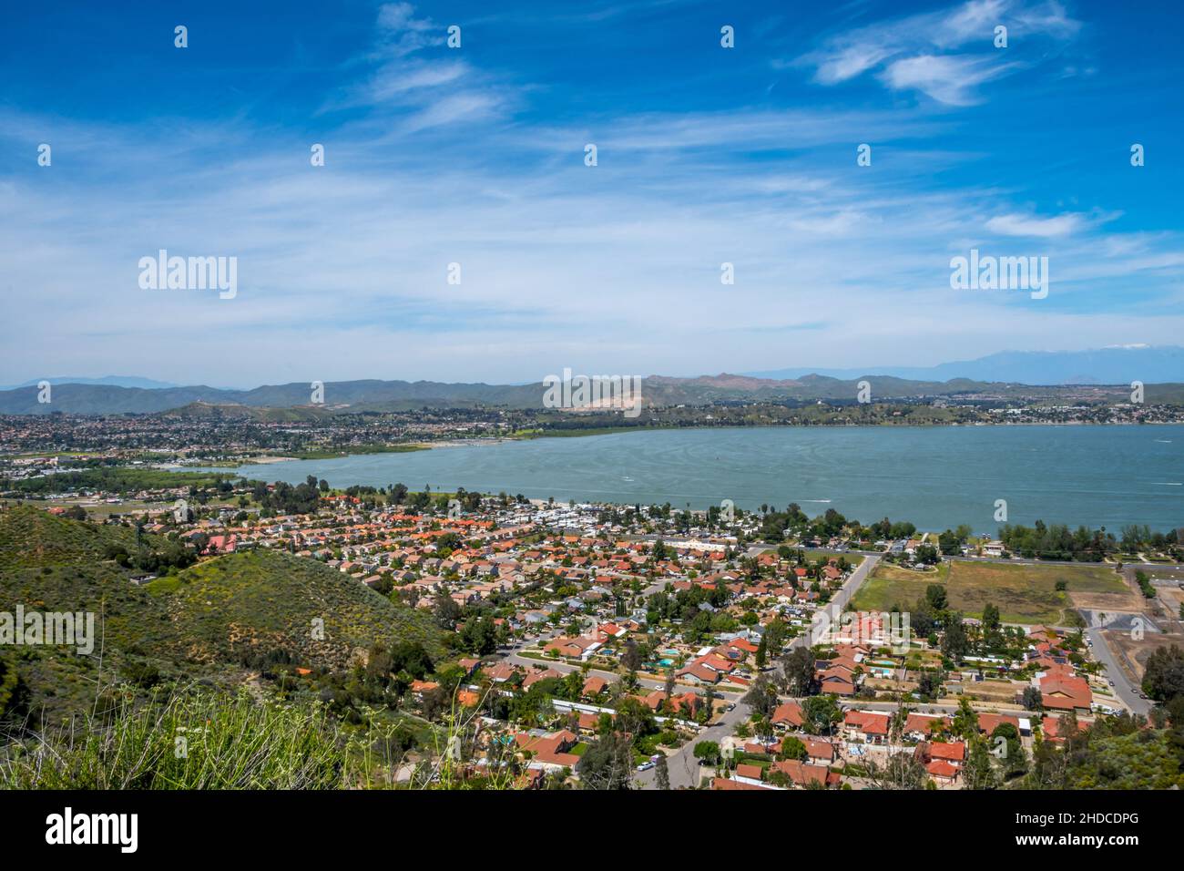 A small clear lake in Lake Elsinore, California Stock Photo - Alamy
