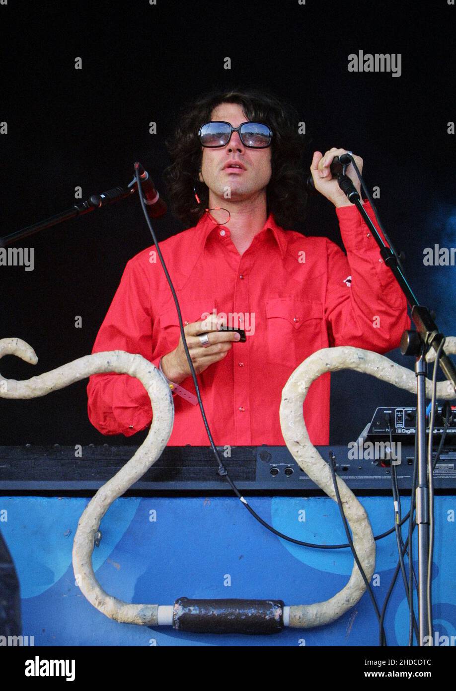 Gruff rhys super furry animals hi-res stock photography and images - Alamy