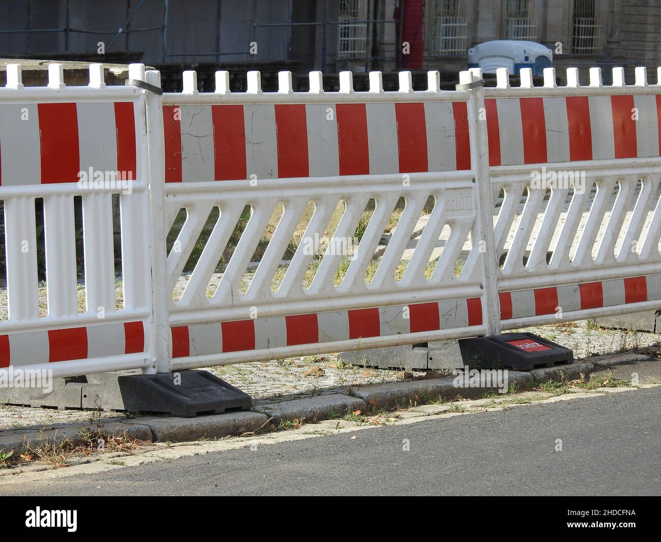 Plastic red white road barrier hi-res stock photography and images - Alamy