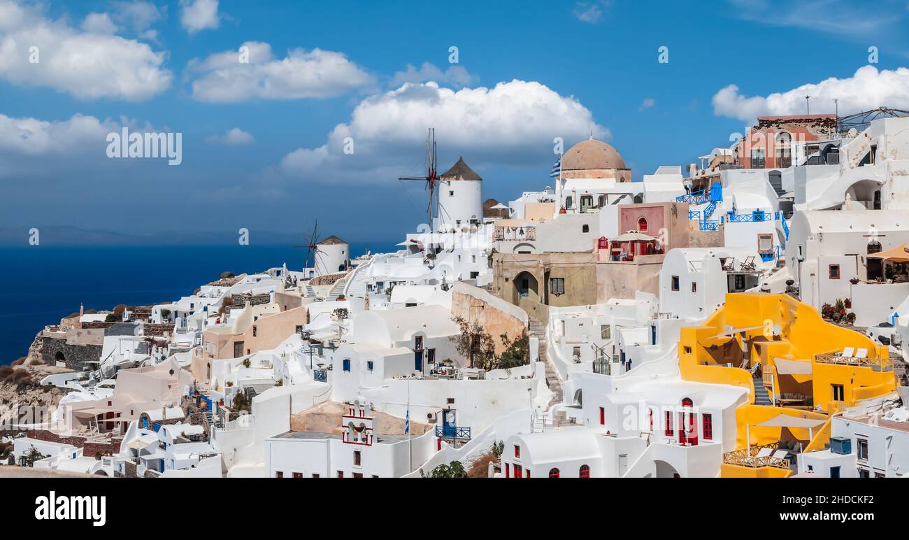 Santorini skyline hi-res stock photography and images - Alamy