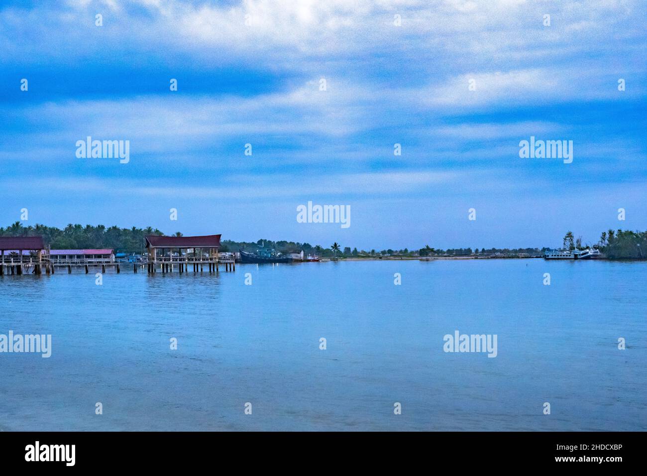 Mesmerizing scene of the magic blue water in the Islands in Batam ...