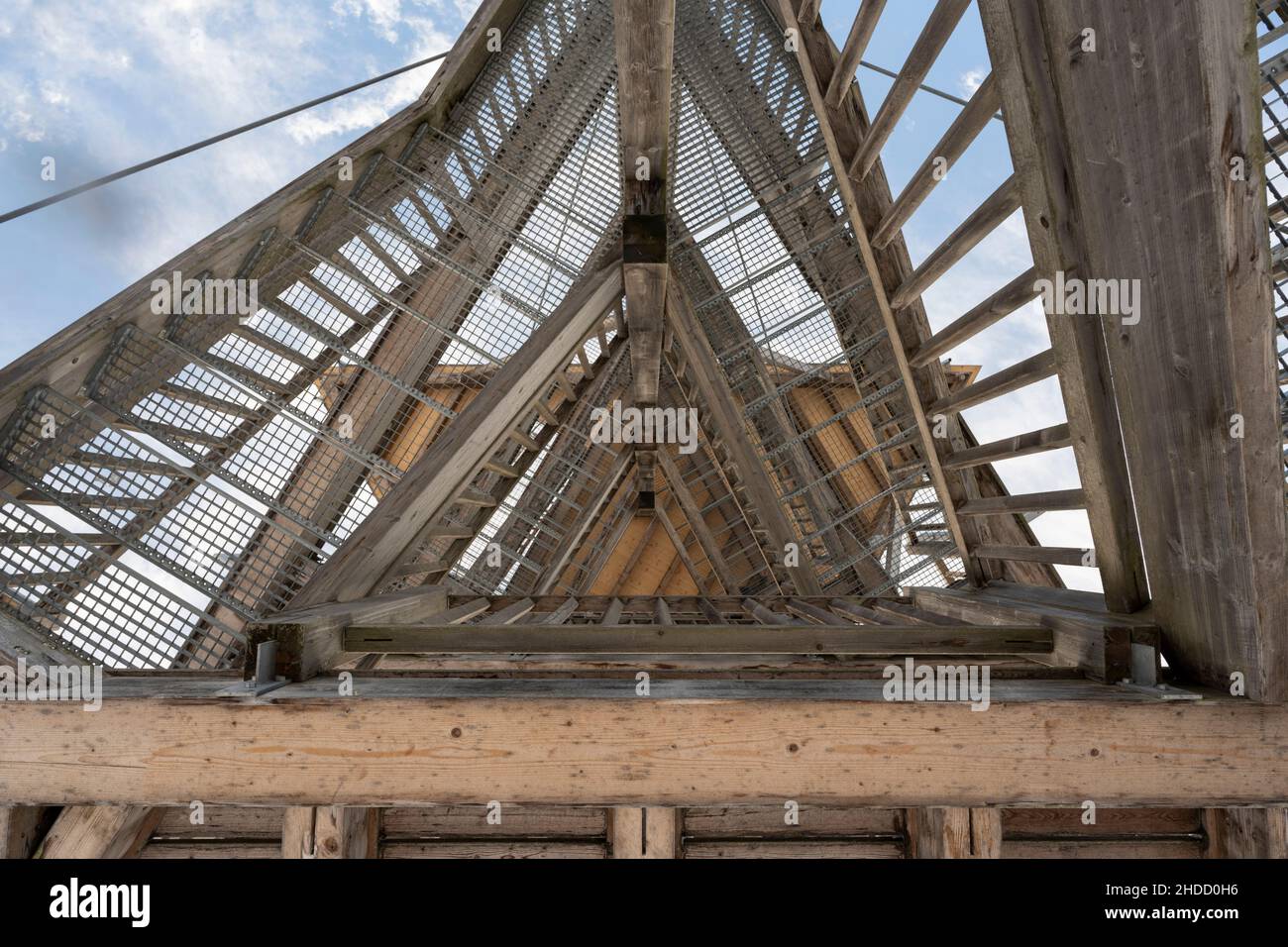 Timber tower construction hi-res stock photography and images - Alamy