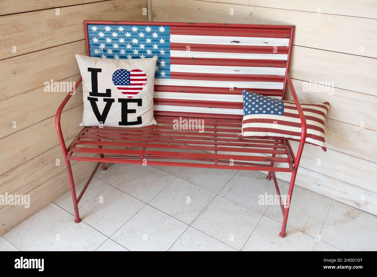 American flag bench hi-res stock photography and images - Alamy