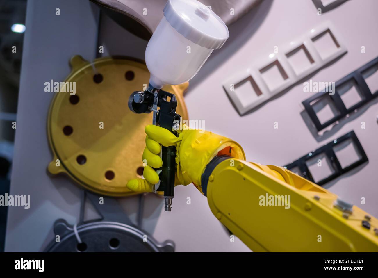 Automatic spray painting robotic arm manipulator at robot technology ...