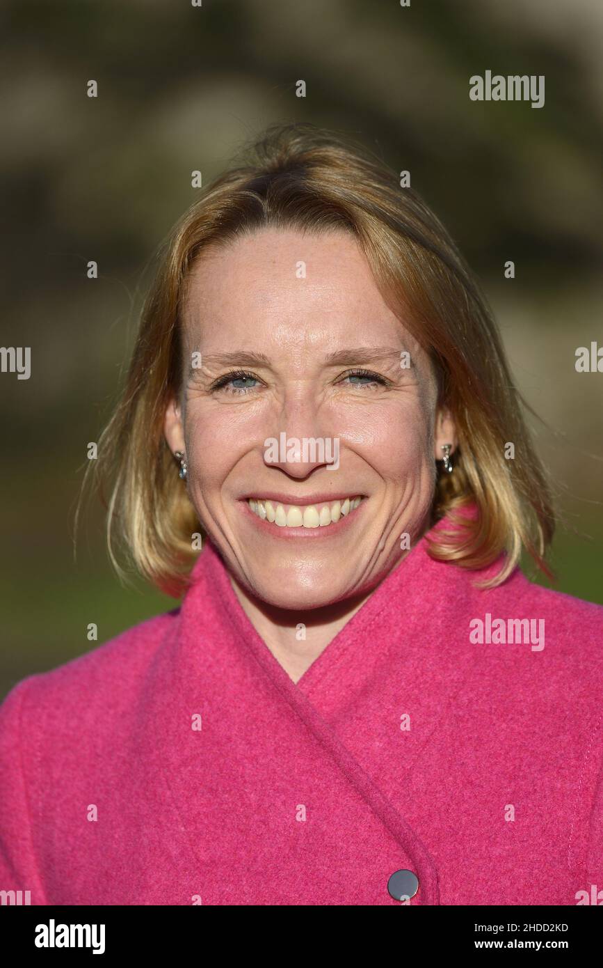Helen morgan mp hi-res stock photography and images - Alamy