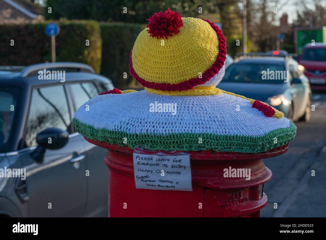 Anonymous postbox hi-res stock photography and images - Alamy