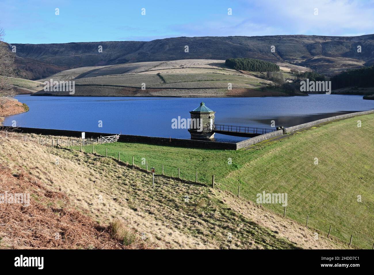 Hayfield reservoir hi-res stock photography and images - Alamy
