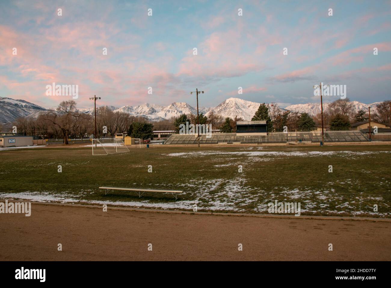 The Eastern Sierra peaks above Bishop, Inyo County, CA, USA light up ...