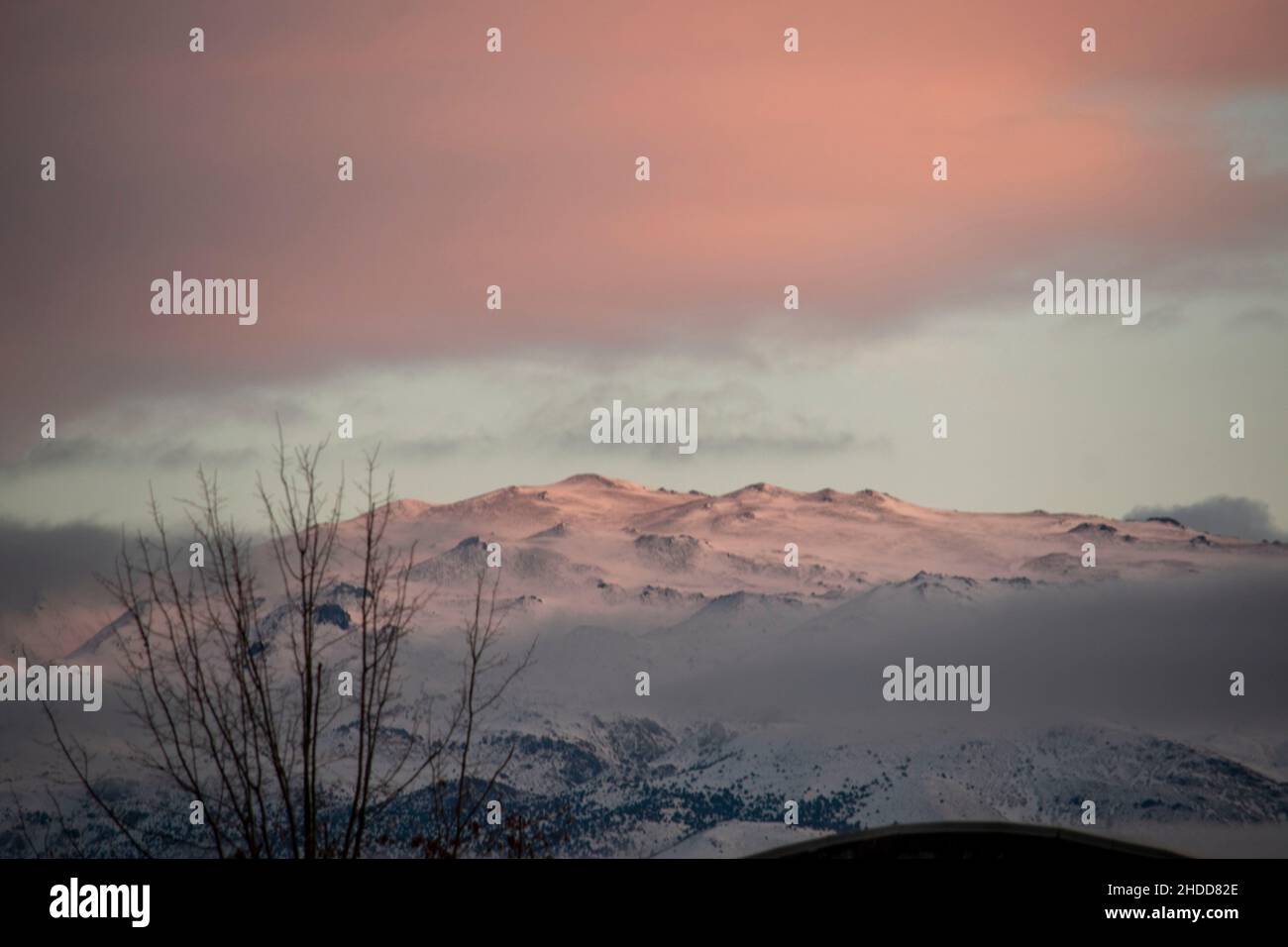 The Eastern Sierra peaks above Bishop, Inyo County, CA, USA light up ...
