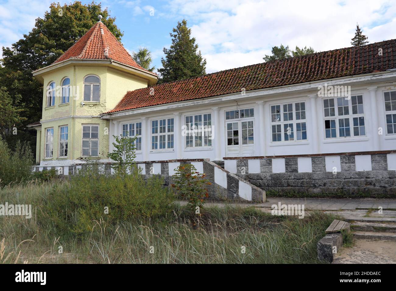 Old sanatorium building at Jurmala Beach on the Latvian coast Stock ...