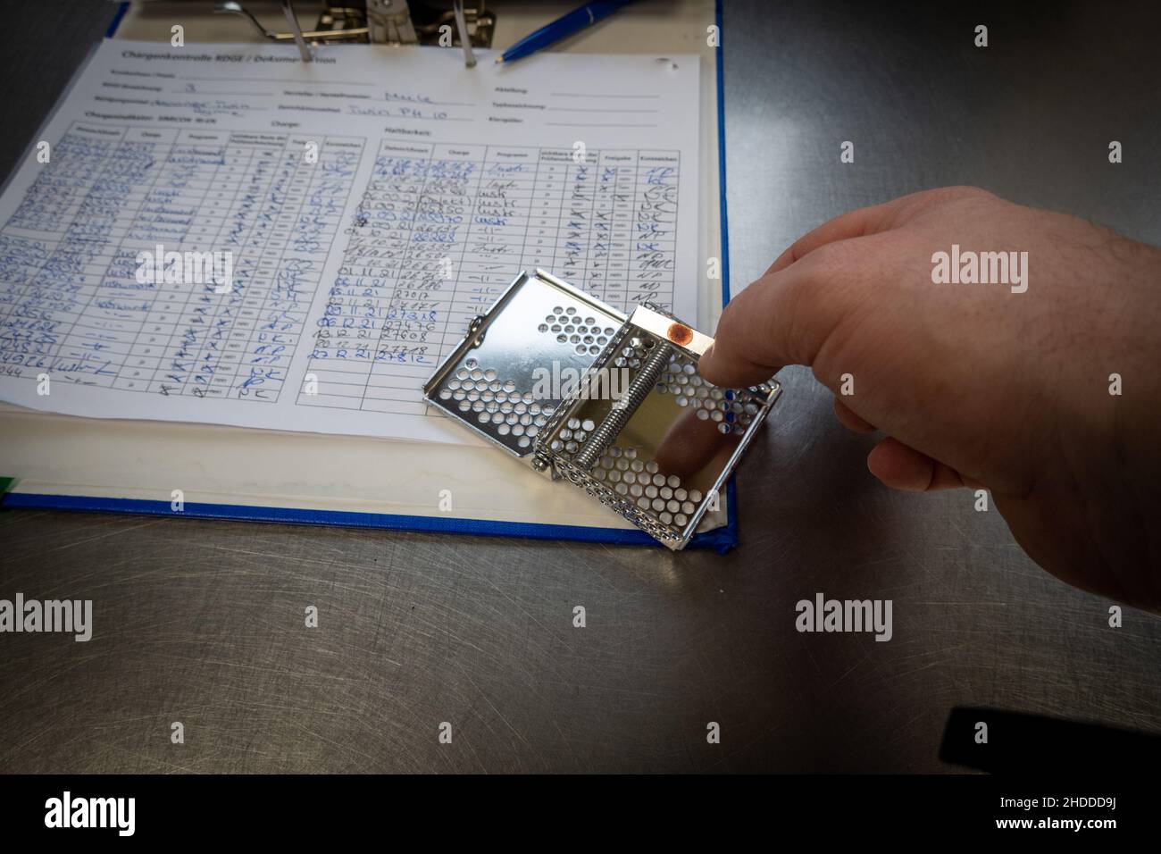 Bio indicators hi-res stock photography and images - Alamy