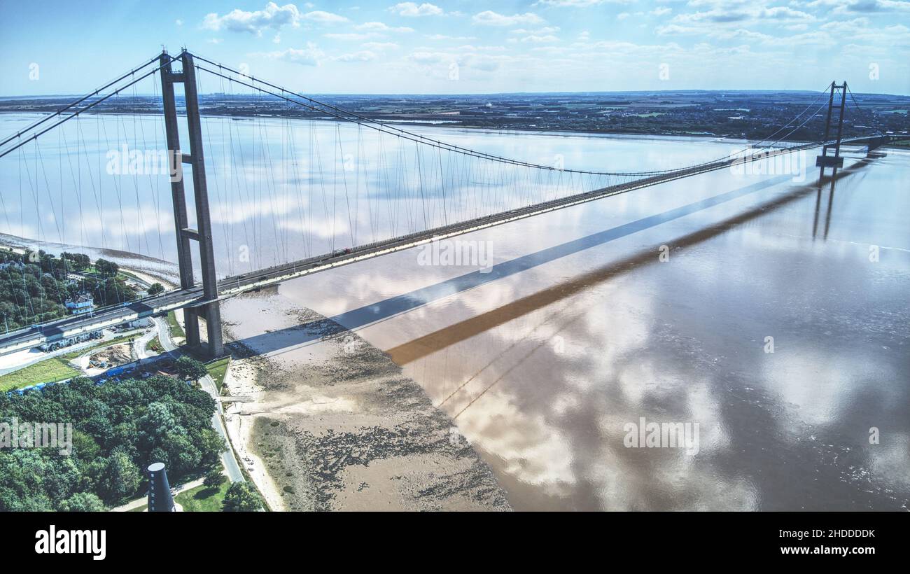 Overhead view of the Humber Bridge Stock Photo - Alamy