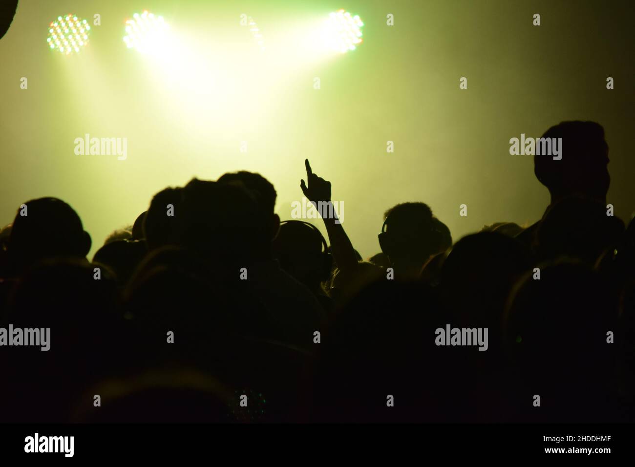 Reverse silhouette image of Dancers in a nightclub Stock Photo - Alamy