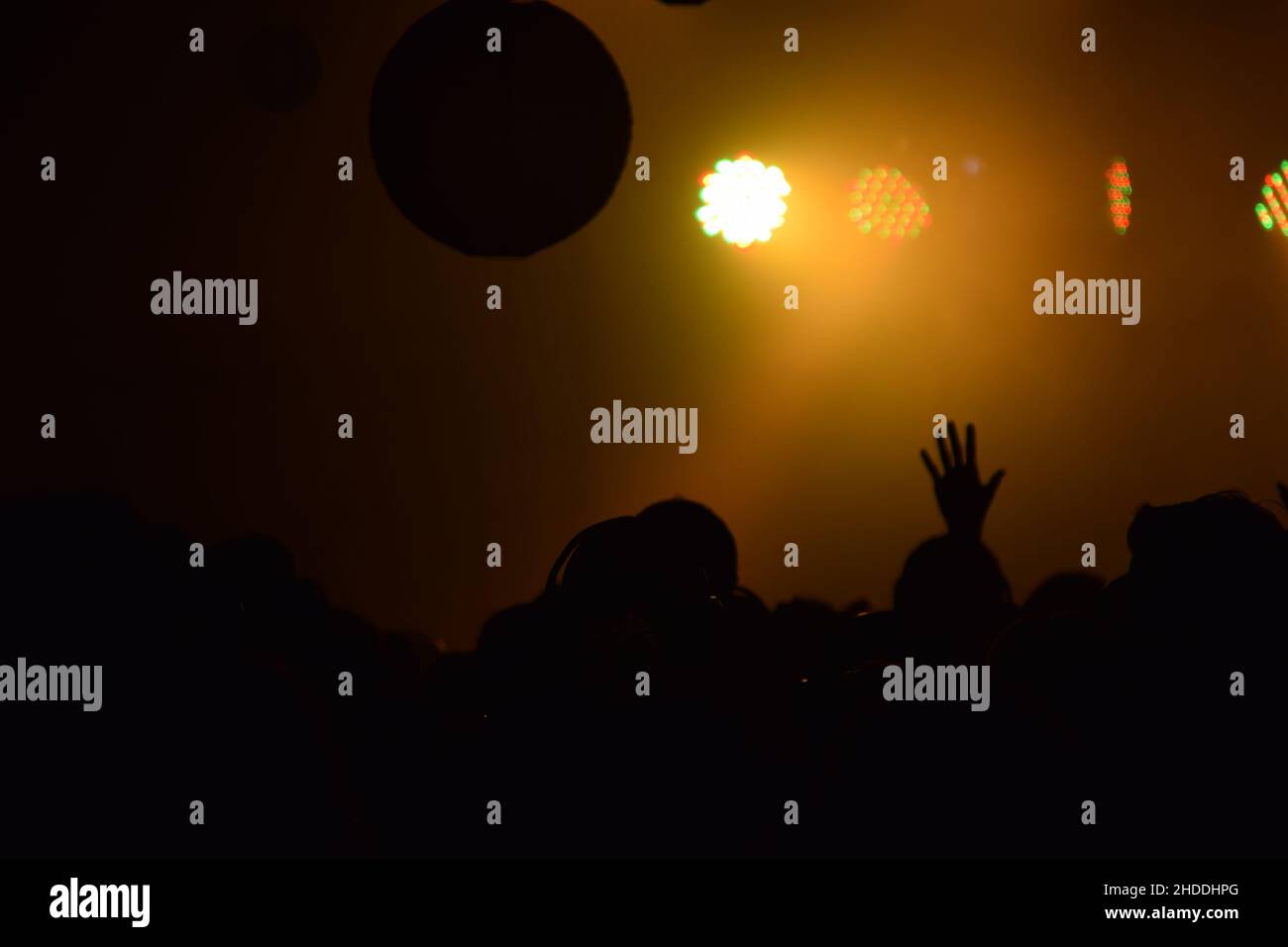 Reverse silhouette image of Dancers in a nightclub Stock Photo - Alamy