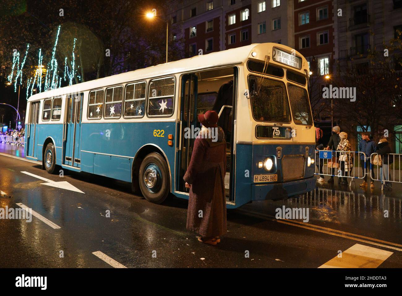 Madrid, Spain. 05th Jan, 2022. A bus parades during the Three Wise Men ...