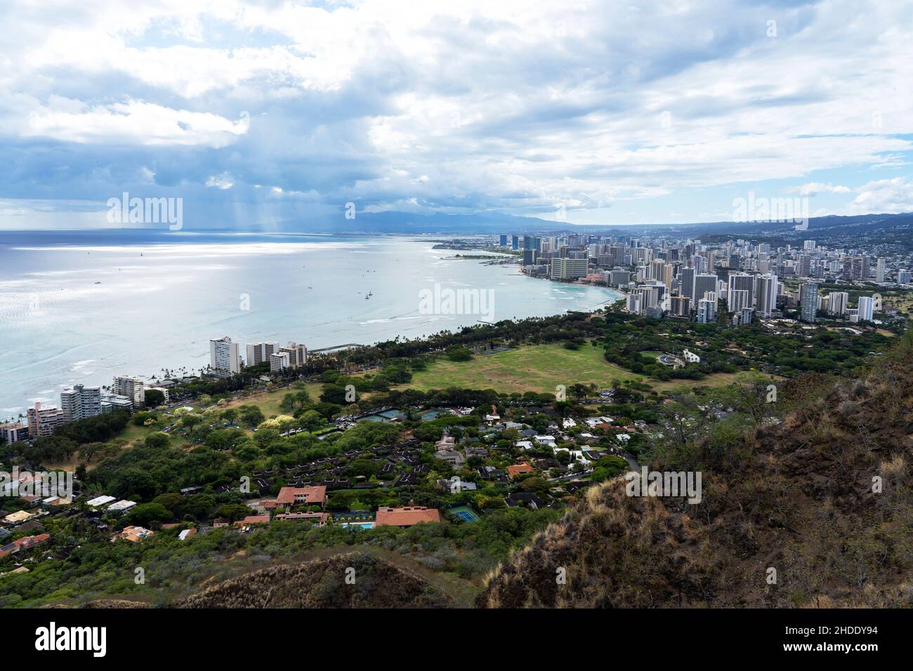 The view of Honolulu from the top of Diamond Head in Oahu, Hawaii Stock ...