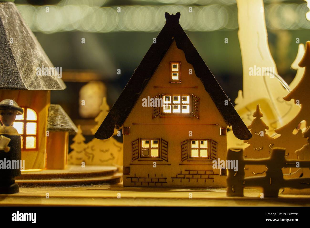 Light up house hi-res stock photography and images - Alamy