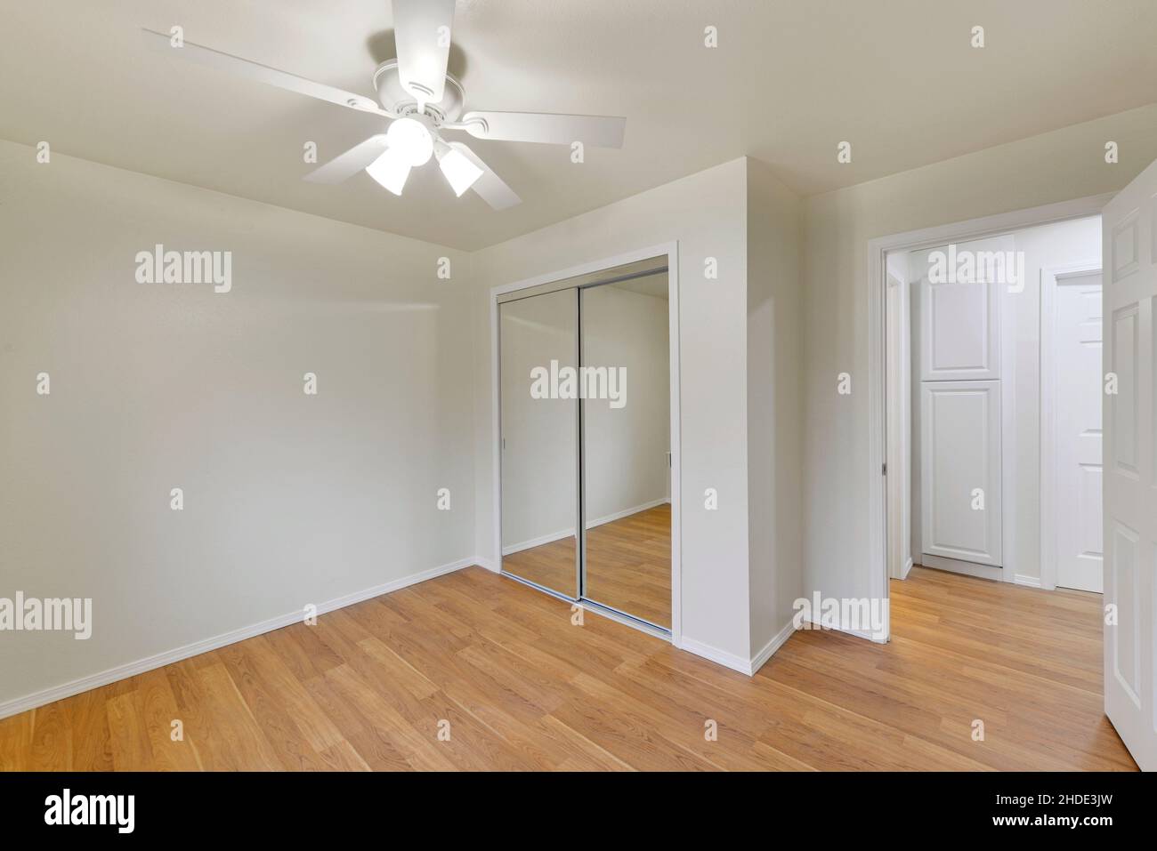 Modern residential empty bedroom interior Stock Photo - Alamy