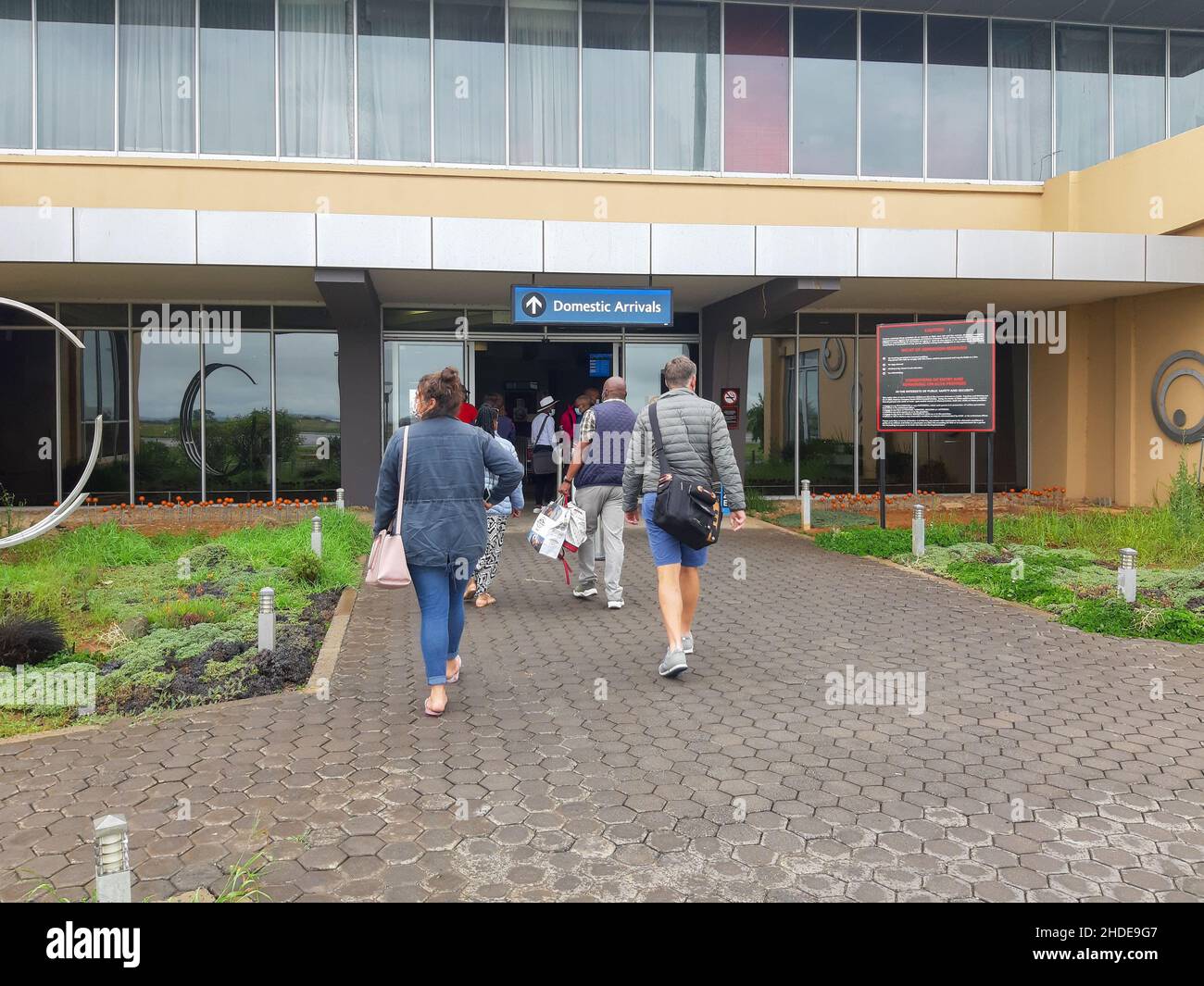 BLOEMFONTEIN, SOUTH AFRICA - DEC 27, 2021: Domestic arrival terminal of ...