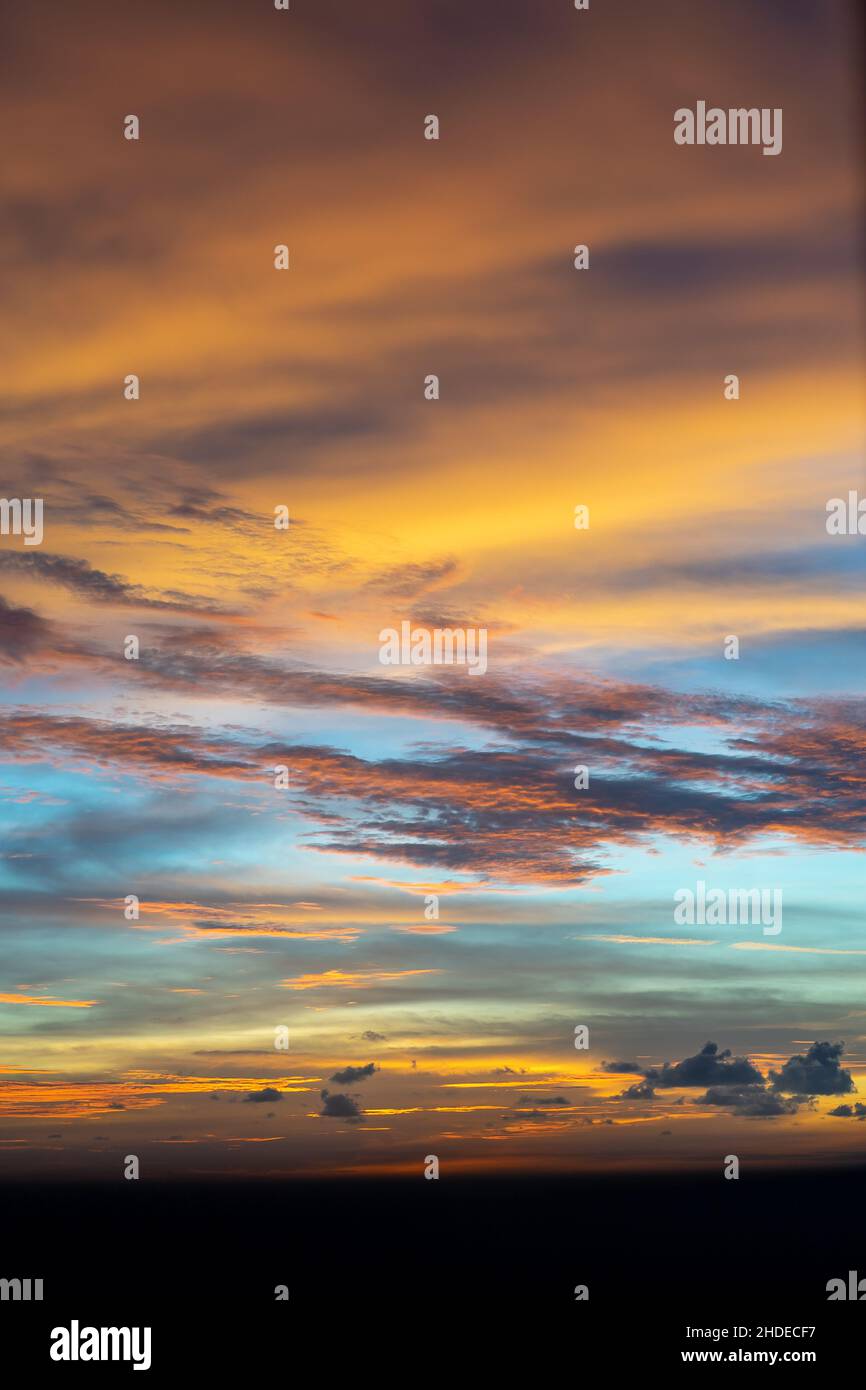 Colourful clouds at sunset hi-res stock photography and images - Alamy