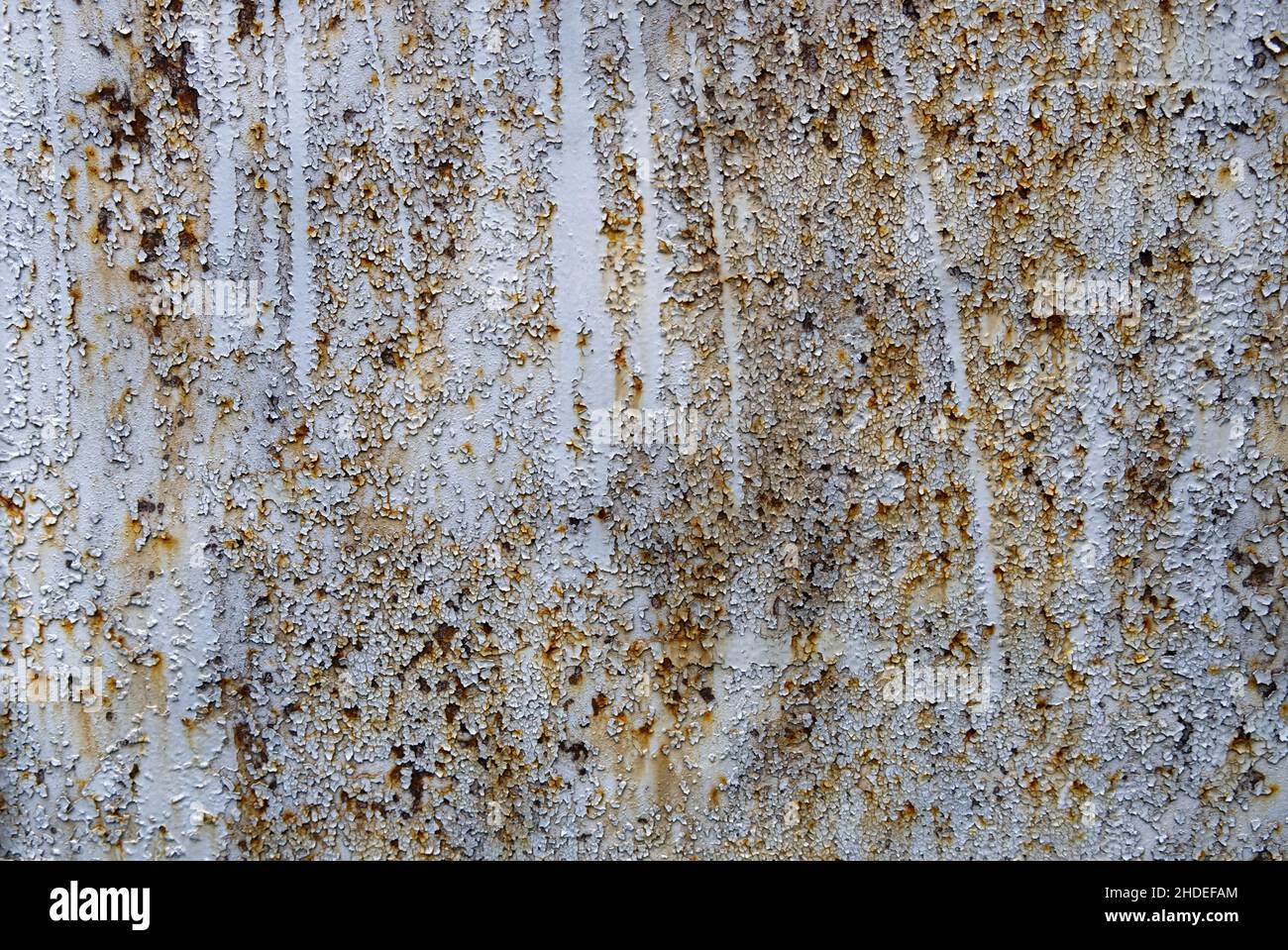 white painted metal plate with cracks and rust Stock Photo - Alamy