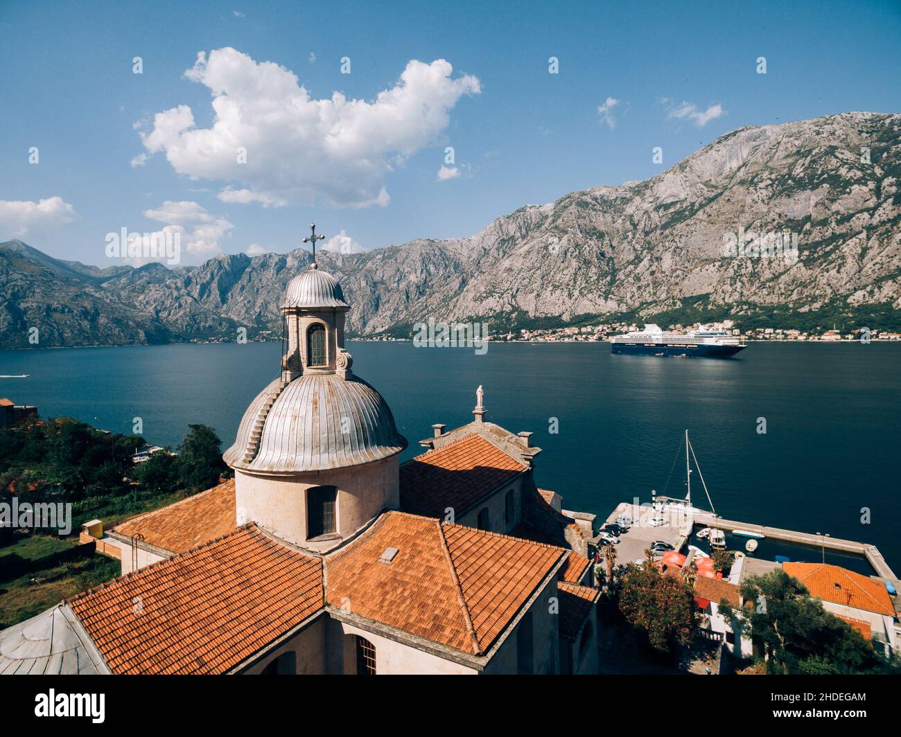 Catholic cruciform tower hi-res stock photography and images - Alamy