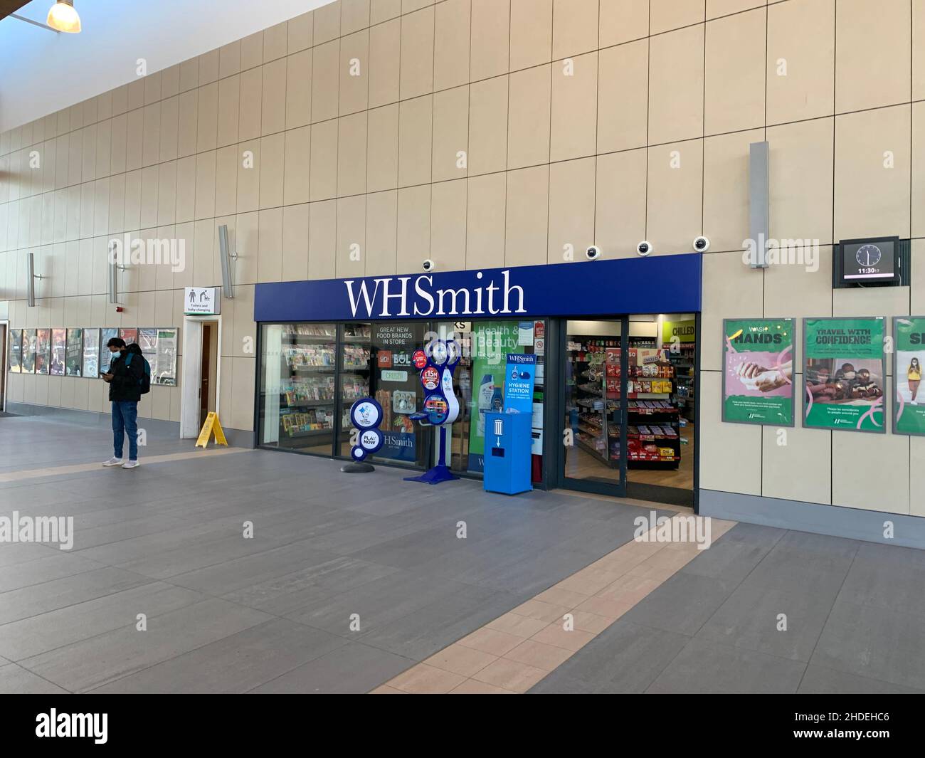 Northampton castle station hi-res stock photography and images - Alamy