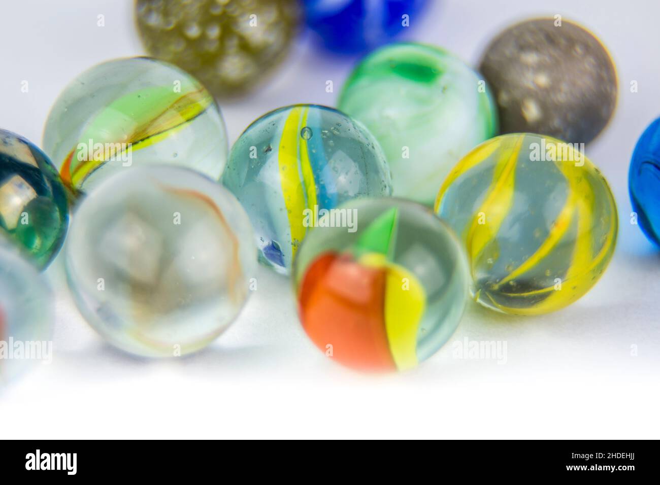Multi colored marbles hi-res stock photography and images - Alamy