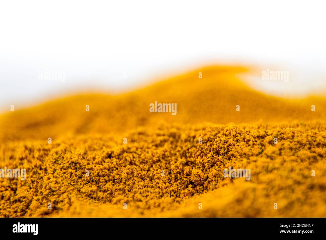 Turmeric powder, yellow spice isolated on white background Stock Photo ...