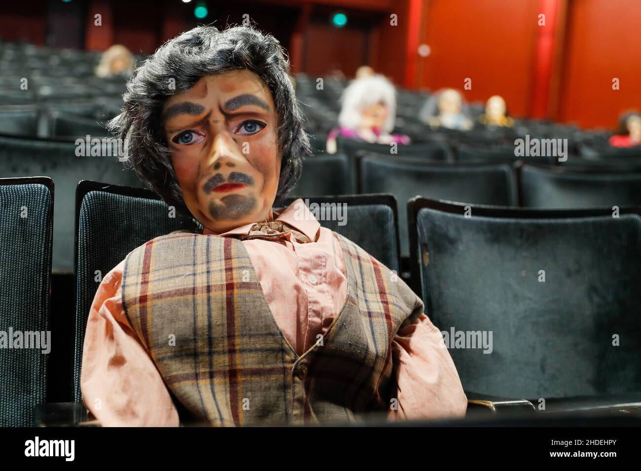 Berlin, Germany. 05th Jan, 2022. Puppets sit in the rows of seats in ...