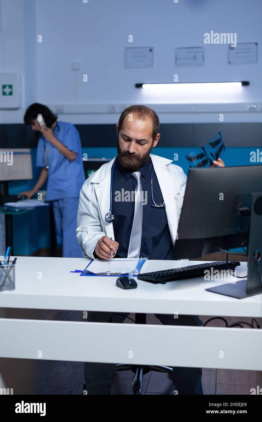 Taking radiography hi-res stock photography and images - Alamy