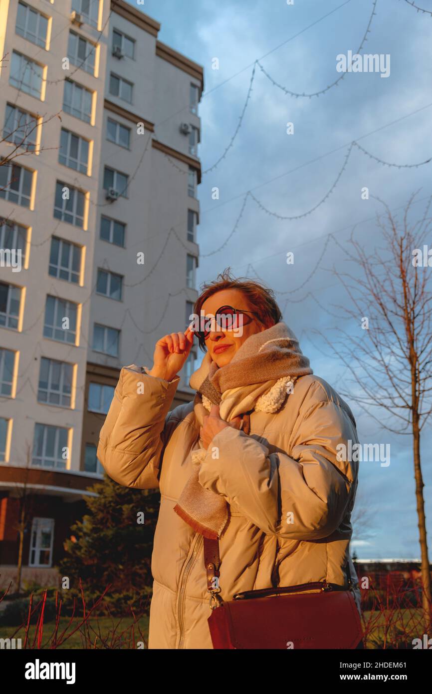 Woman baby boomer hi-res stock photography and images - Alamy